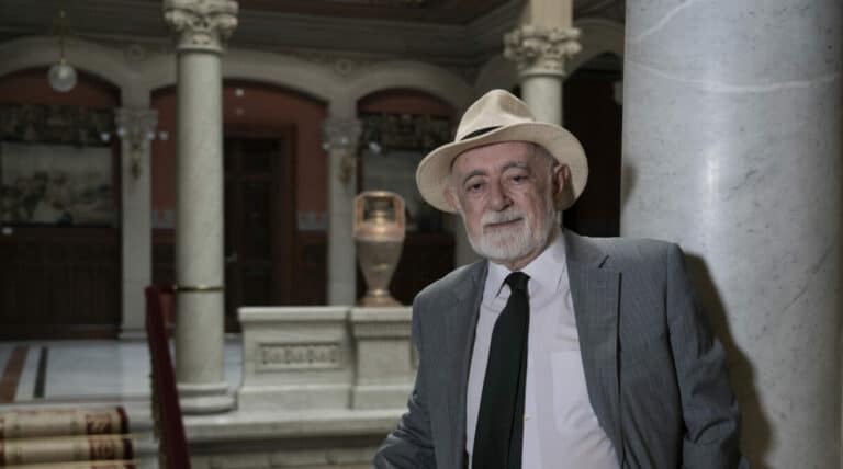 Carlos García Gual, a los niños: Llega a ser quien eres – El Toro TV