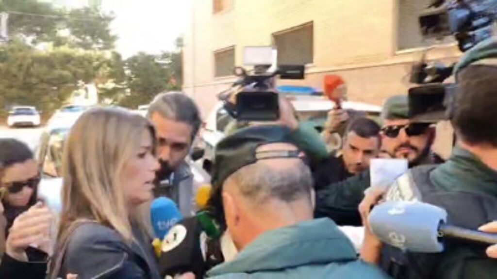 La periodista Maribel Vilaplana llega a los juzgados para declarar por ...