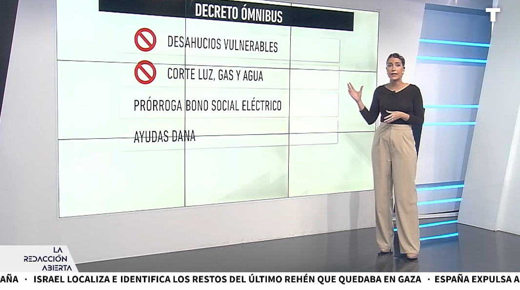 Sánchez aprovecha el CAOS EN LOS TRENES para volver a COLAR las ...